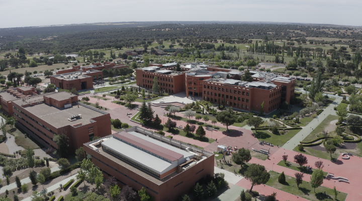 UAX entre las mejores universidades de España en los Rankings - UAX